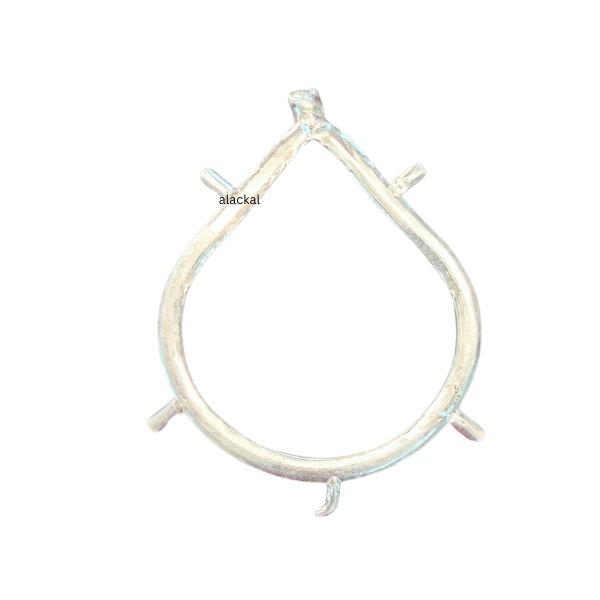 AUTHENTIC SILVER CONCH STAND | THEERTHA SHANKH STAND FOR POOJA RITUALS ...