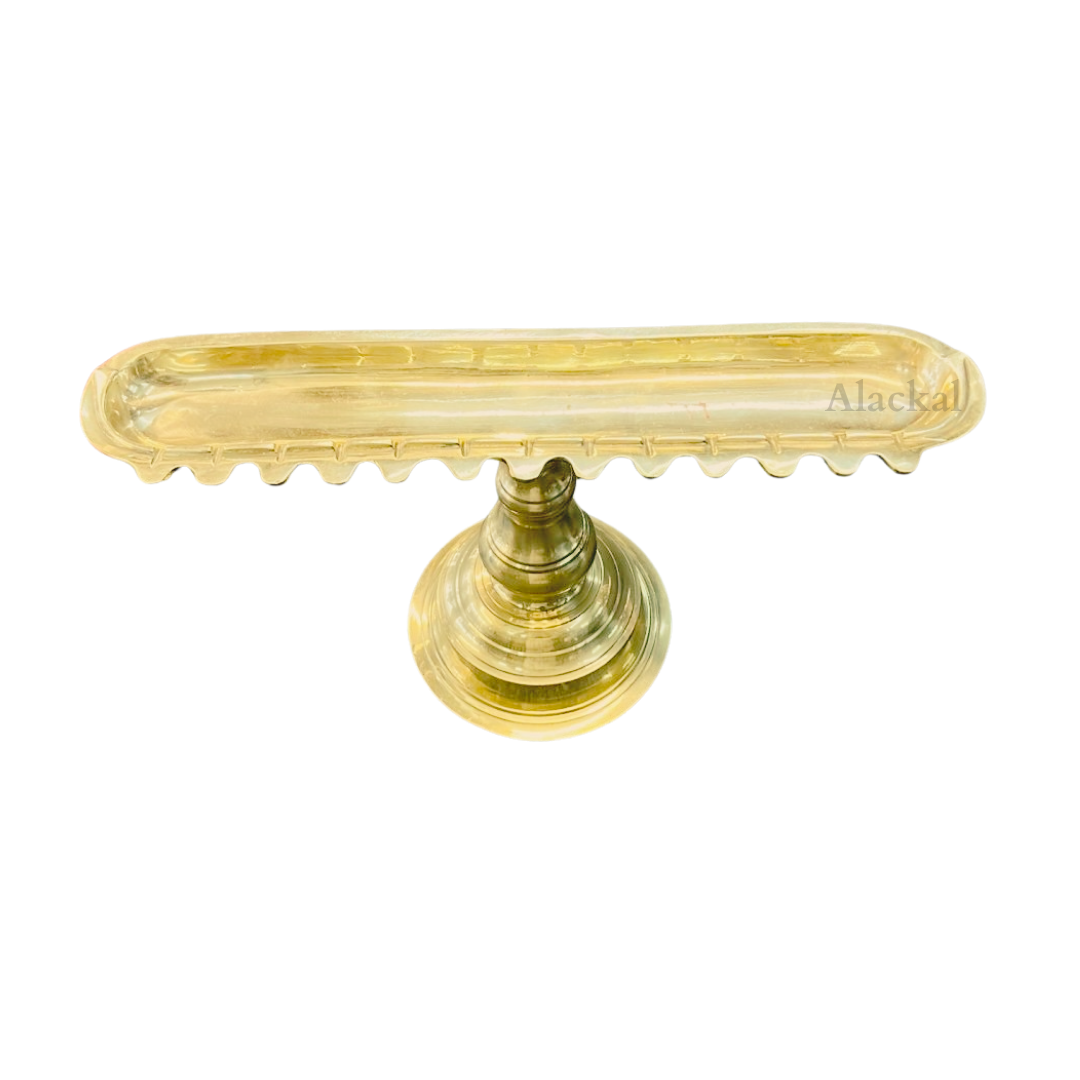 Brass Paathi Vilakku with 13 Wicks – Traditional Kerala Temple Oil Lam ...